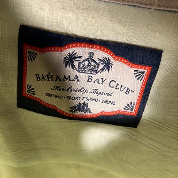 Bahama Bay Club | Shirts | Bahama Bay Club Mens Ss Buttoned Palm Leaf ...